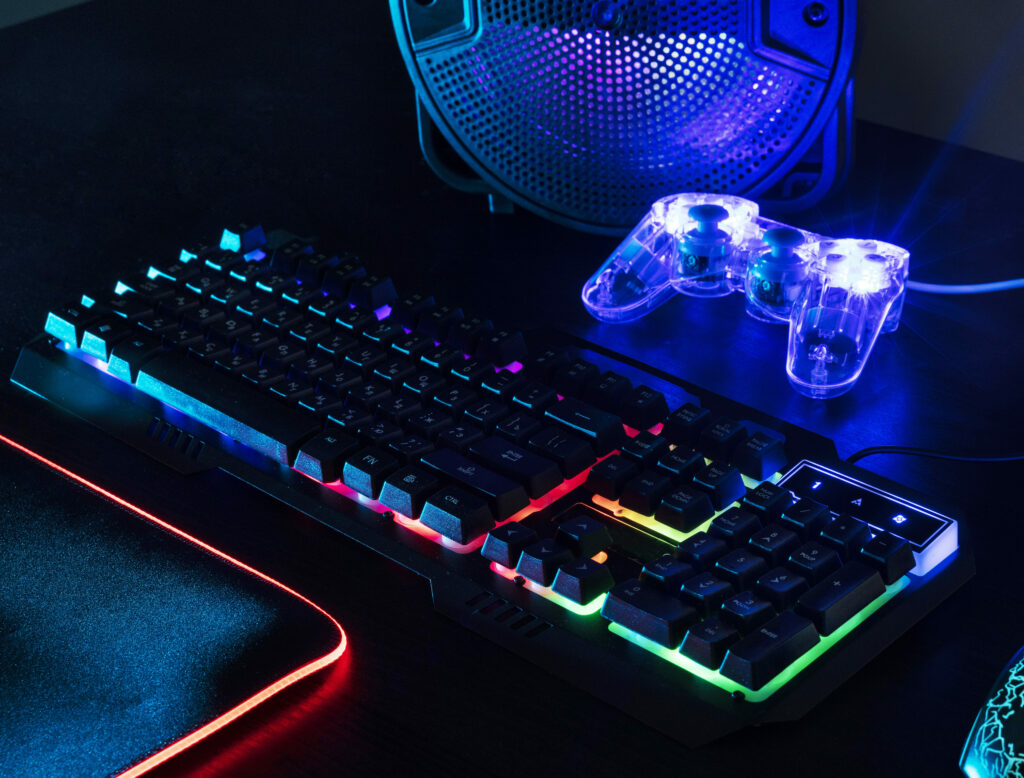 Có Những Công Việc Nào Trong Esports Ngoài Chơi Game?SENET